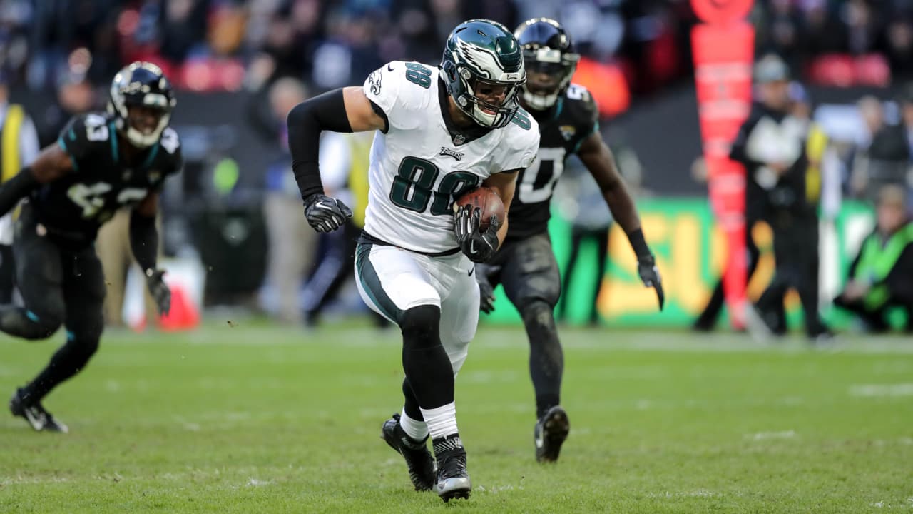 Rookie Class Delivers Big In Win Over Jaguars