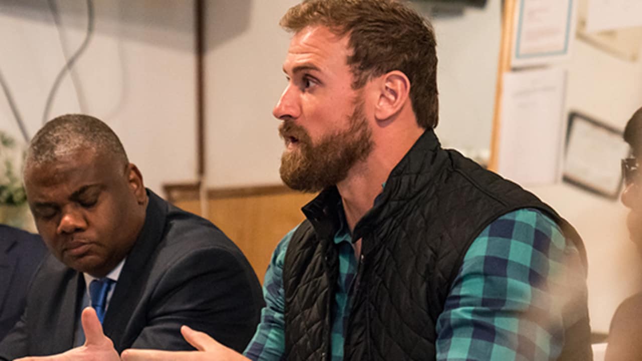 Chris Long's Scholarship Donation Earns High Honor From NFLPA