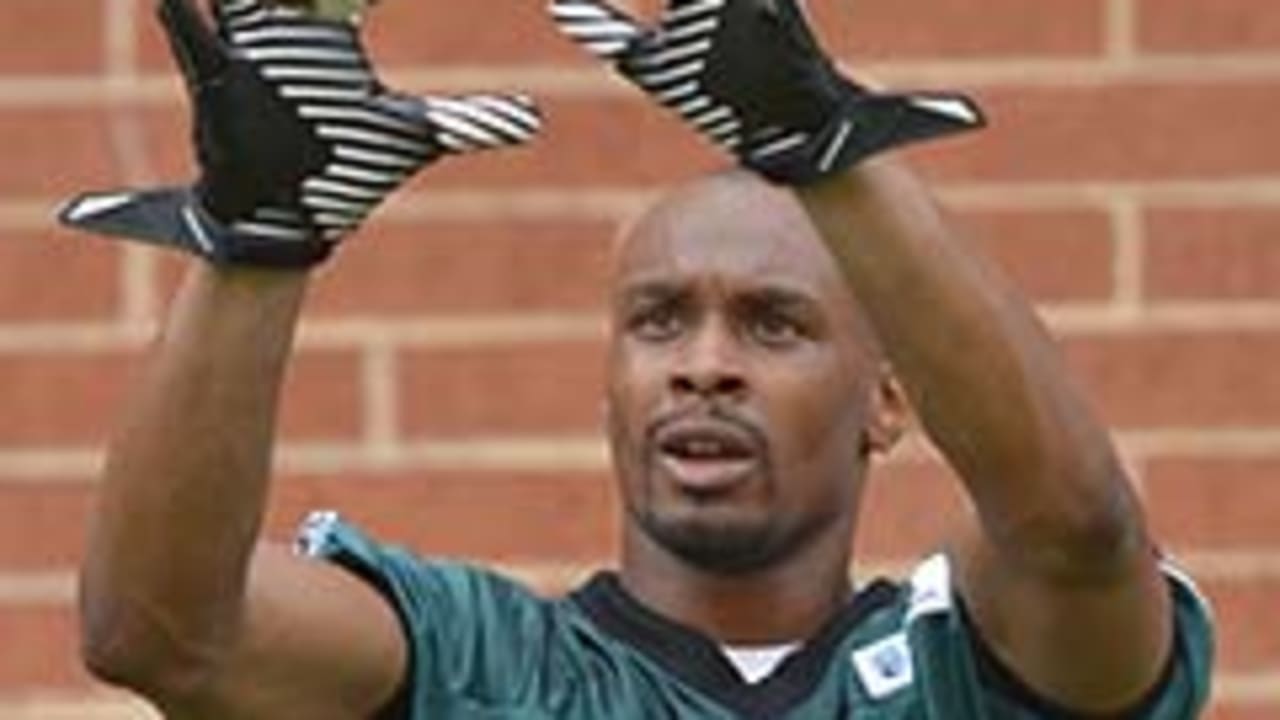 Shepard Aims High At WR Role