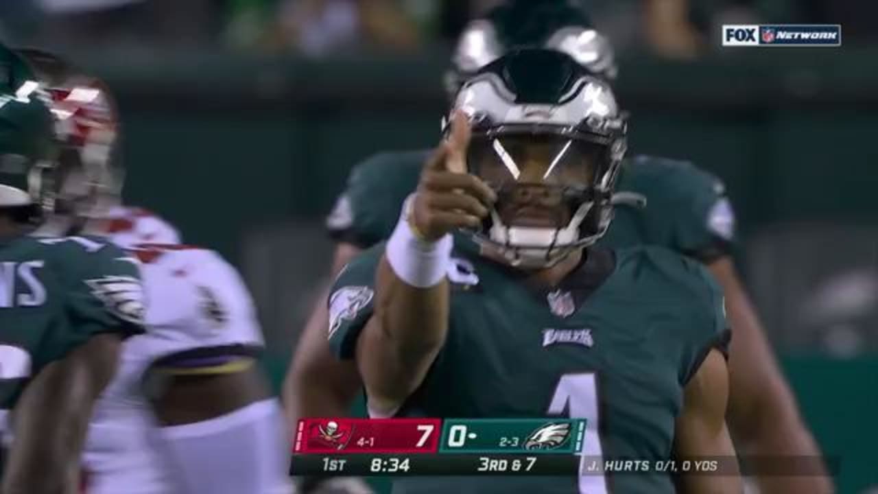 Highlight: QB Jalen Hurts discovers a wealth of space on third-down conversion scramble