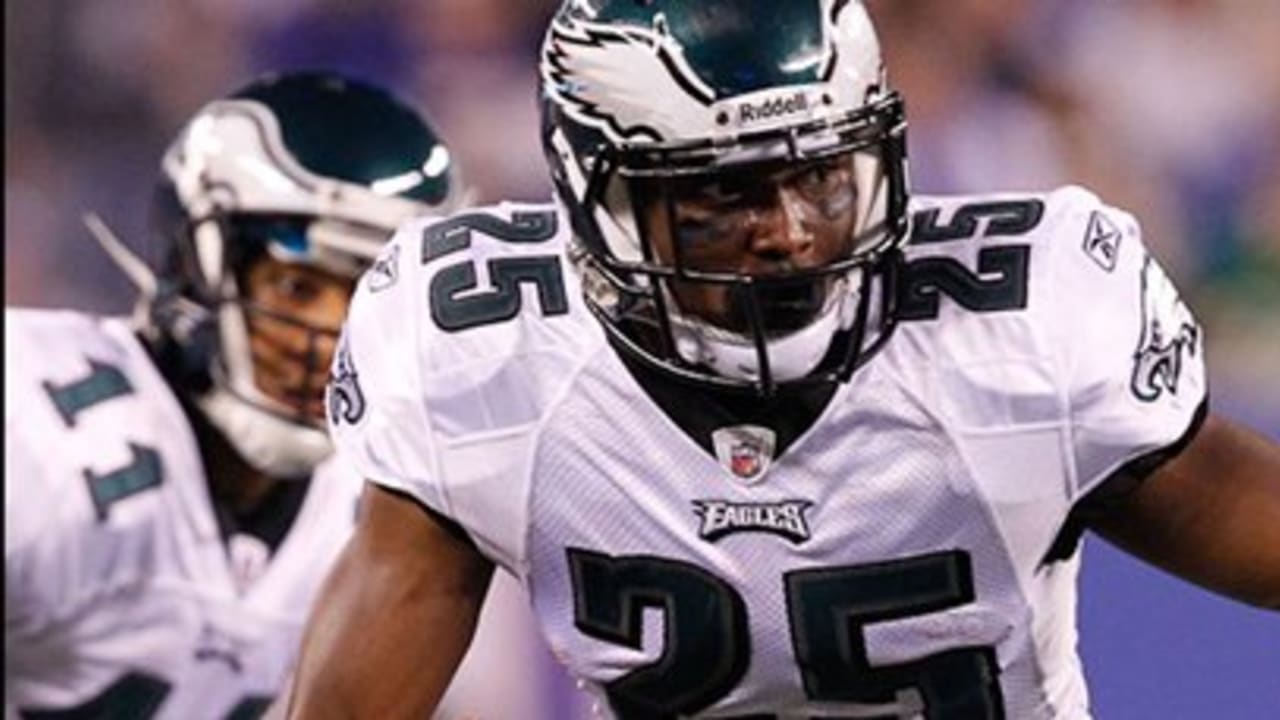 Eagles Nightly: Derrick Gunn
