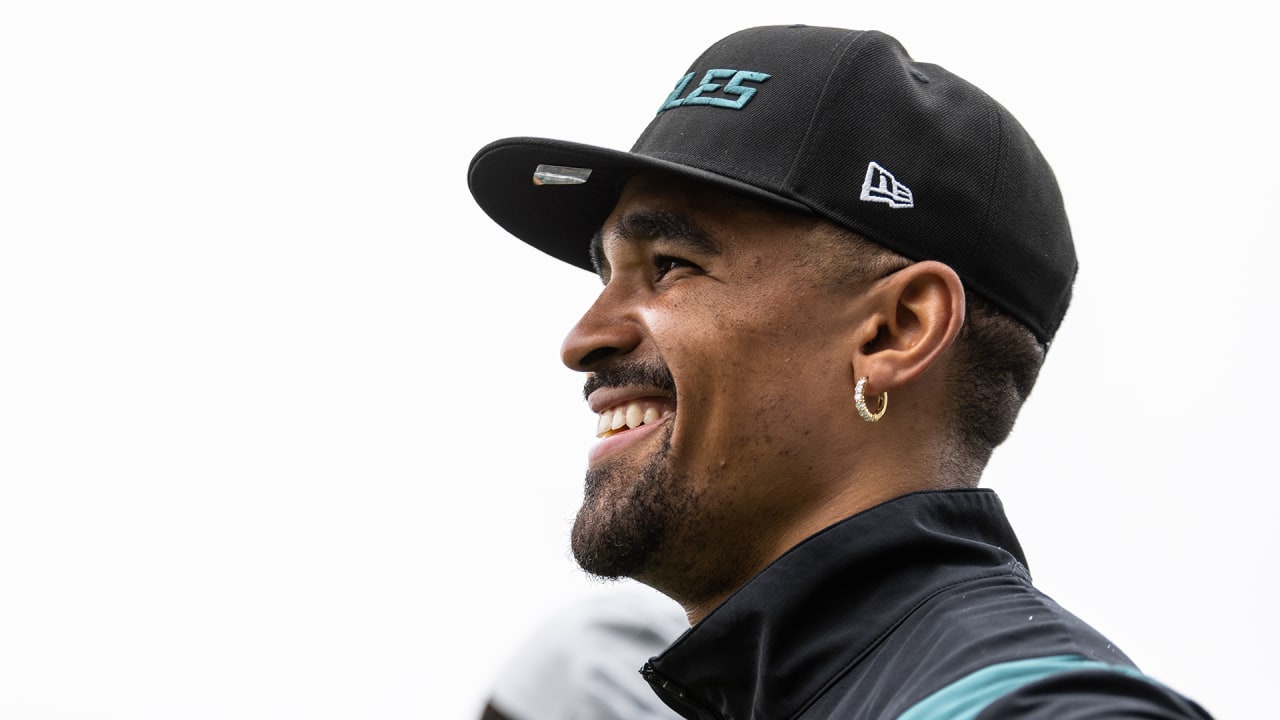 Philadelphia Eagles 2023 Training Camp Position Preview: Quarterback