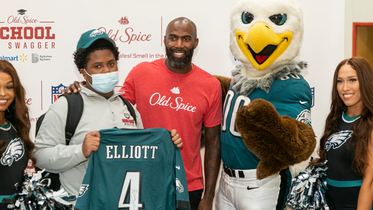 Malcolm Jenkins brings the Old Spice School of Swagger program to Simon ...