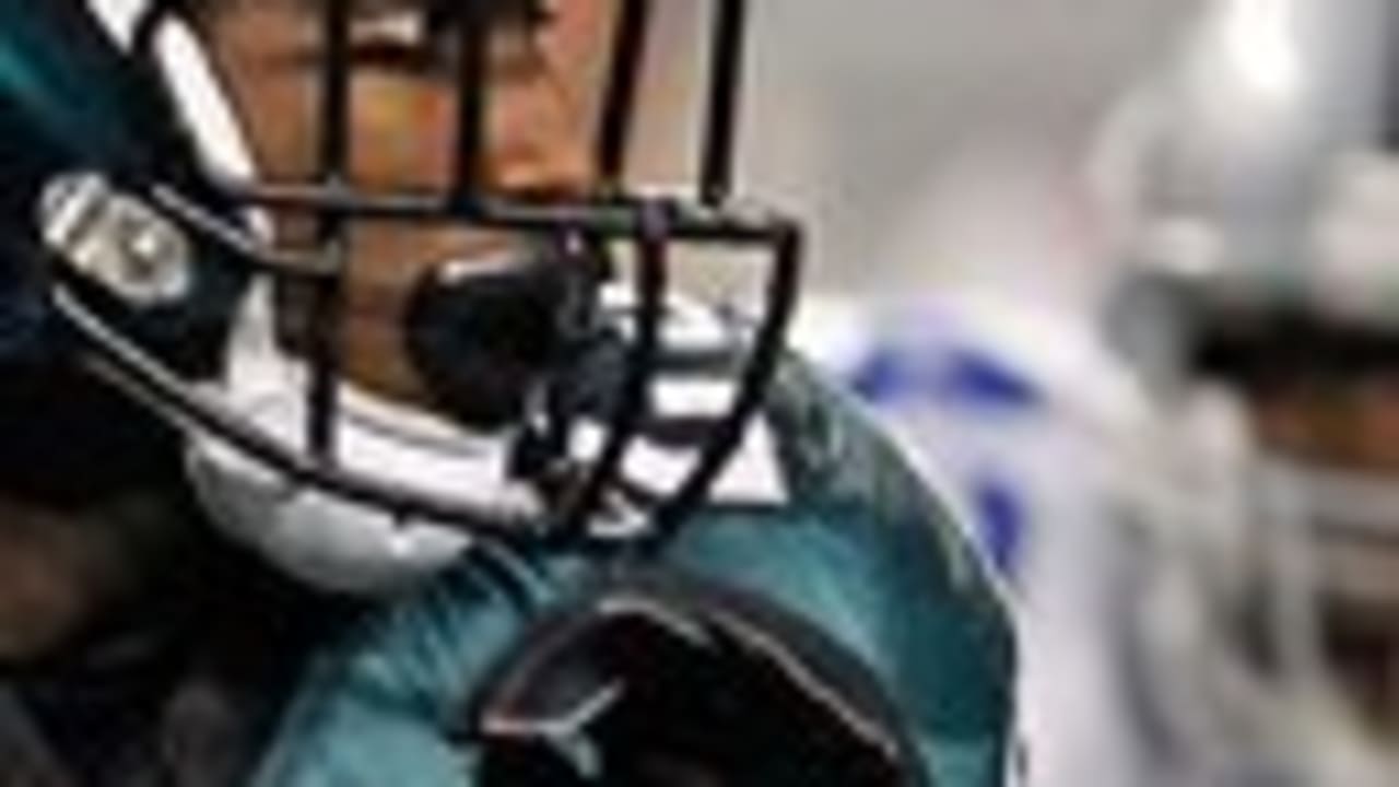 A Former Eagle Still Helps LeSean McCoy