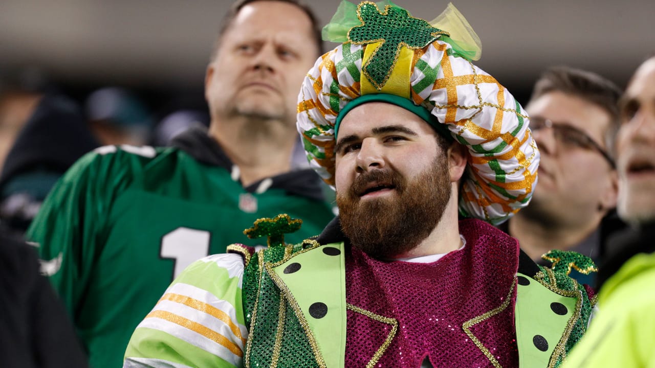 Best Fan Photos From Week 13