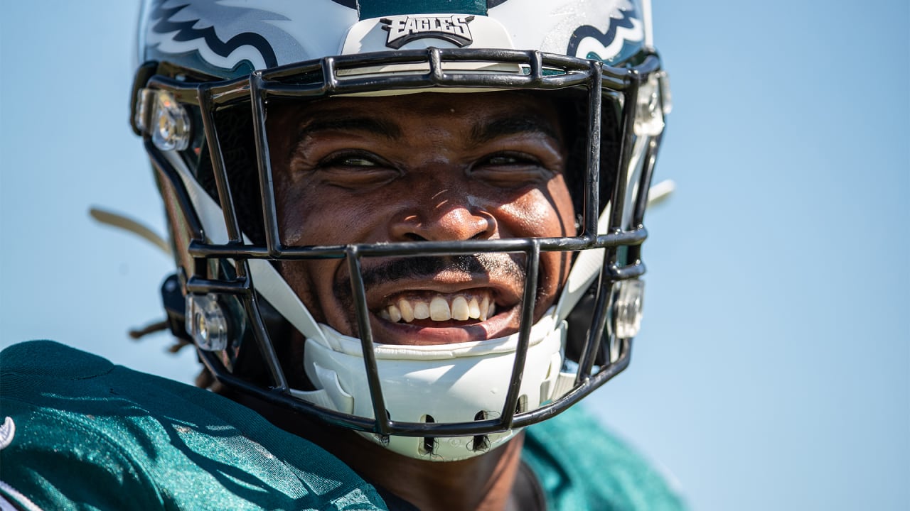 NFLPA names Corey Clement its Community MVP for Week 8