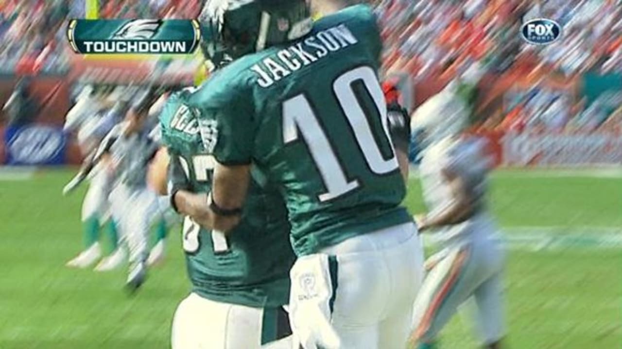 Vick Hits Jackson For TD