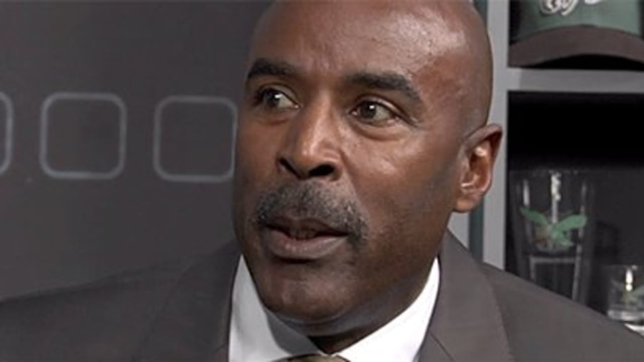 In Studio: Mike Quick