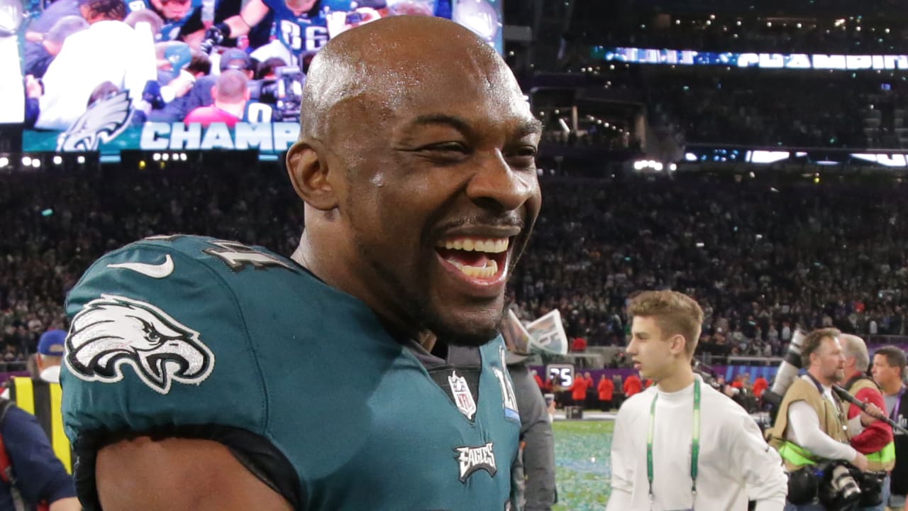 Corey Graham Returns And Eagles Add Tight End