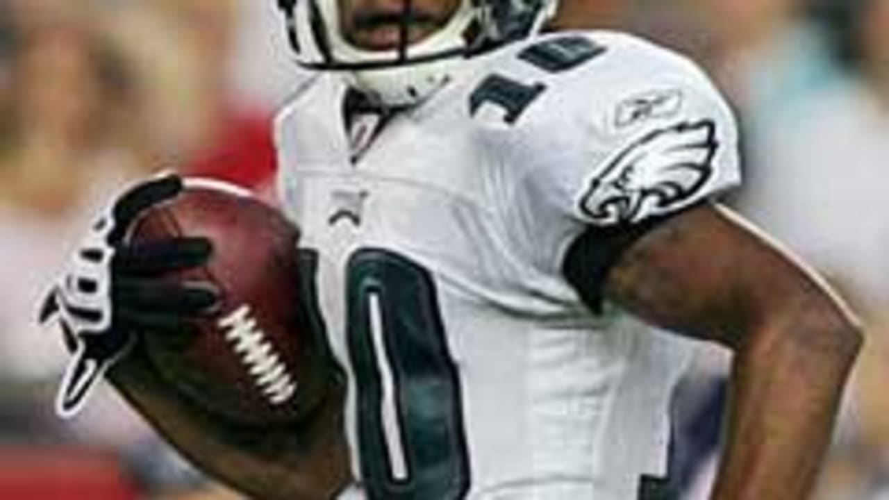 Coaches Help Keep Jackson Grounded