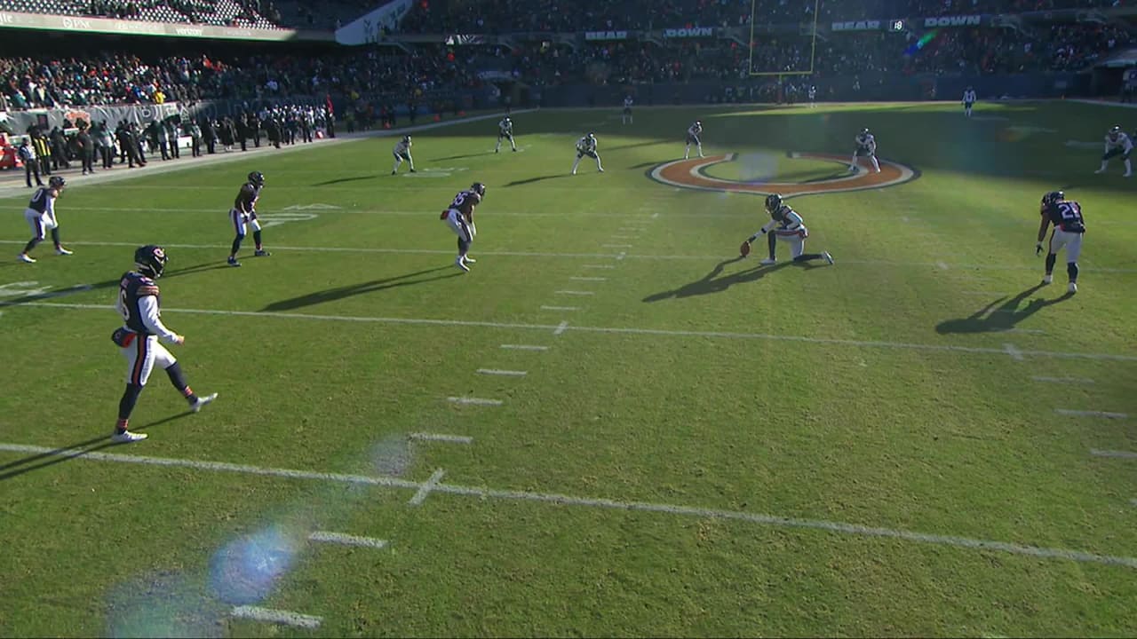 Highlight: Boston Scott mashes his accelerator for 58-yard kickoff ...