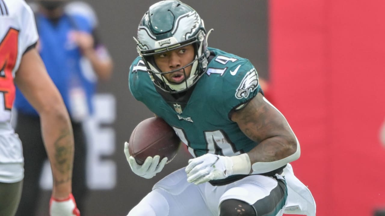 Highlight: RB Kenneth Gainwell follows blockers on quick 20-yard screen play