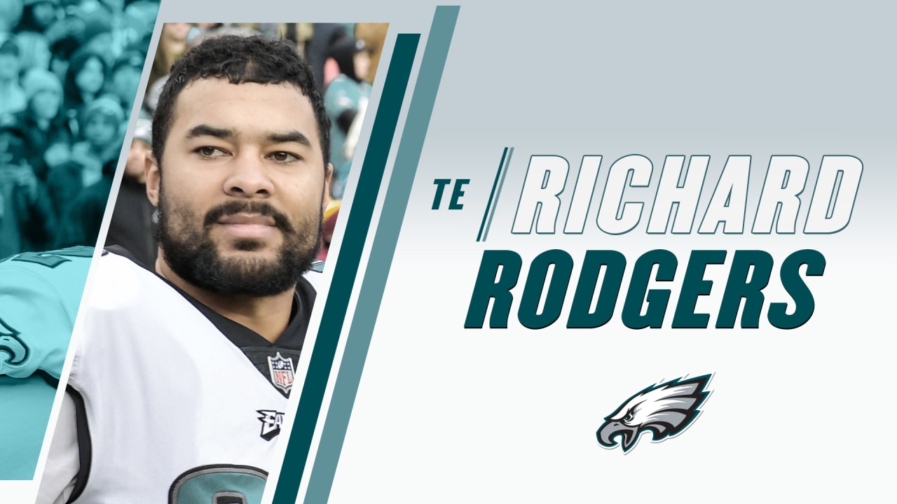 Richard Rodgers returning to add depth at TE