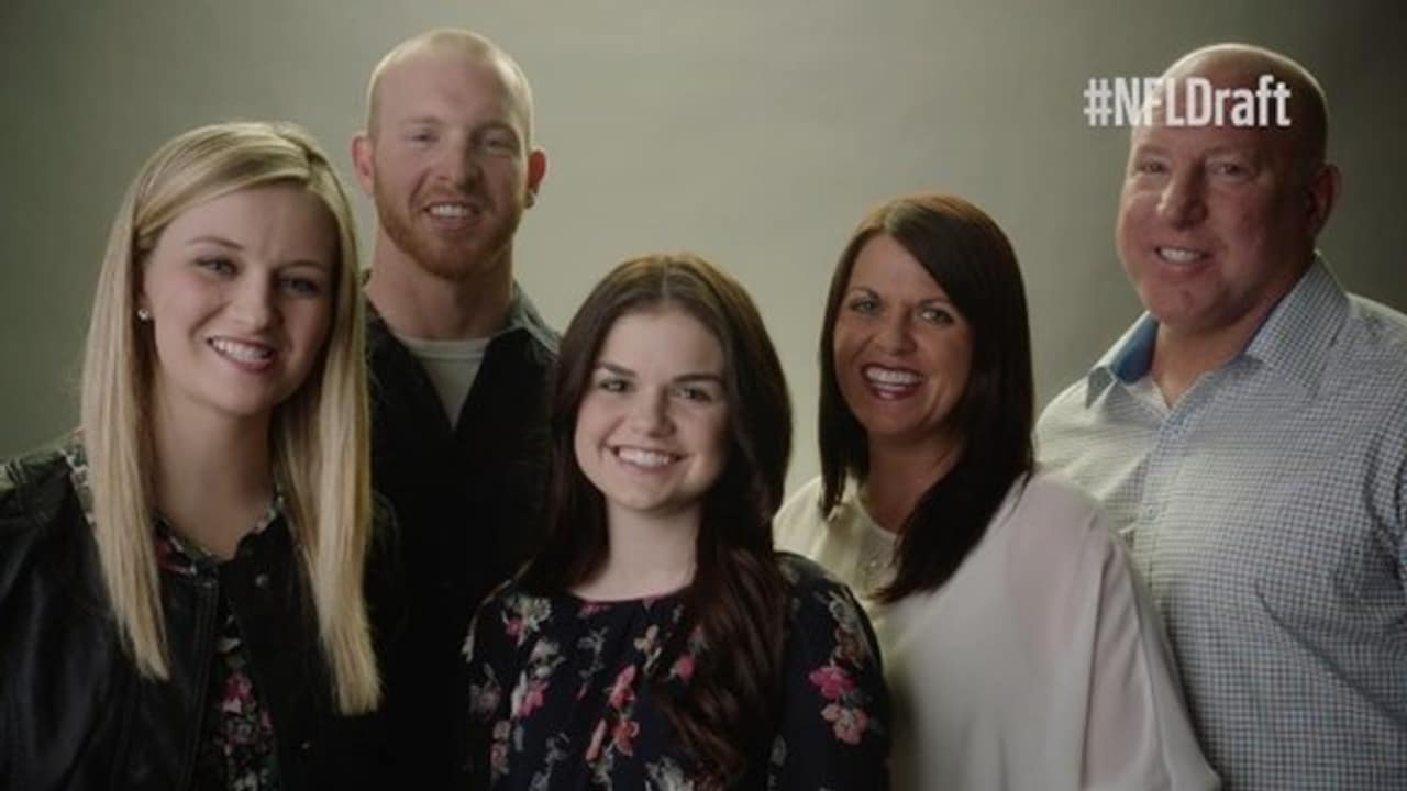 Wentz's Family Pep Talk