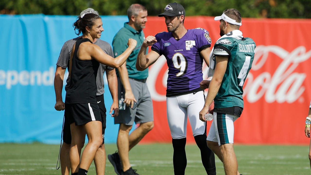 Carli Lloyd breaks down her 55-yard field goal at Eagles practice