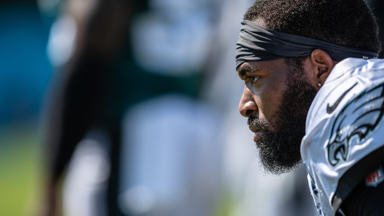 Eagles sign CB Michael Jacquet to the active roster; sign RB Adrian ...