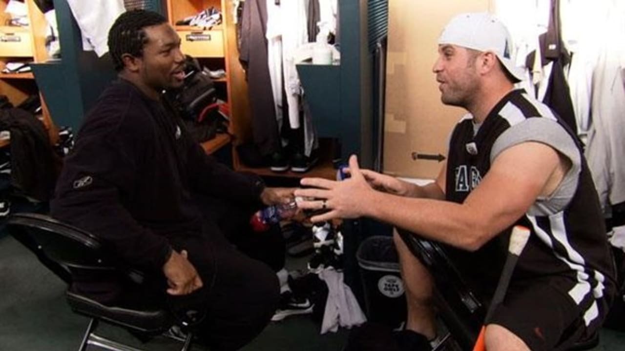 25|8: The Players Show Week 11 Locker Room