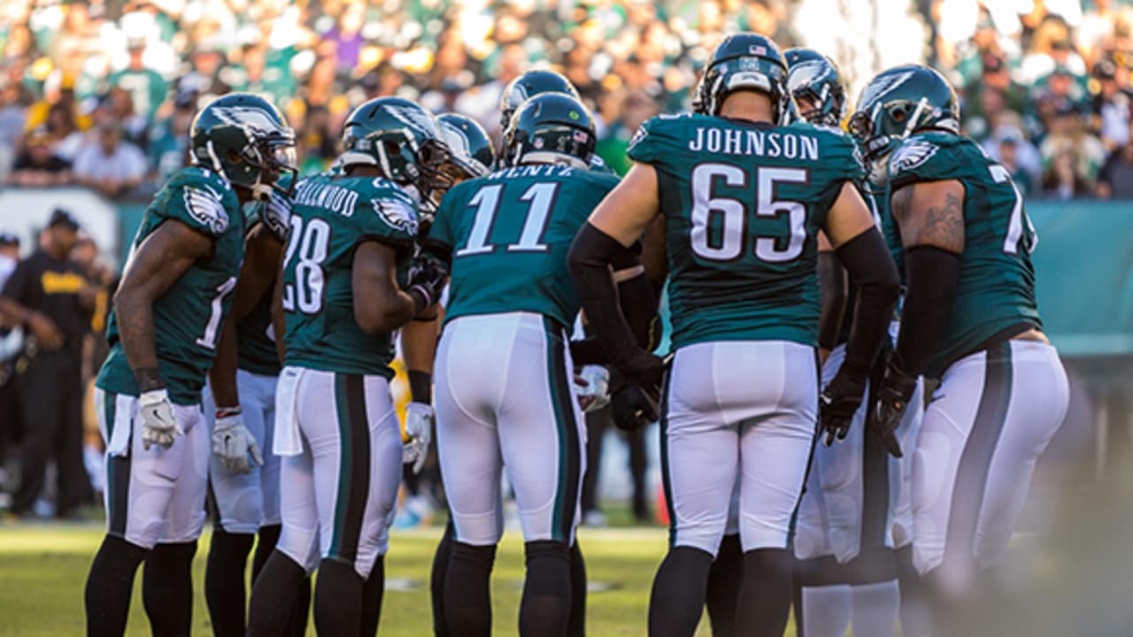 Eagle Eye: A Total Team Effort On Offense