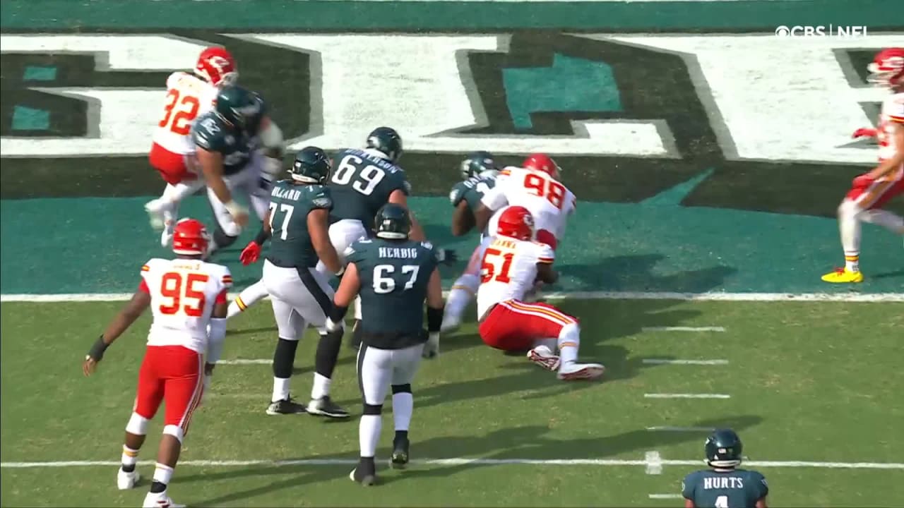 Highlight: Kenneth Gainwell rushes for a 7-yard TD vs. Chiefs