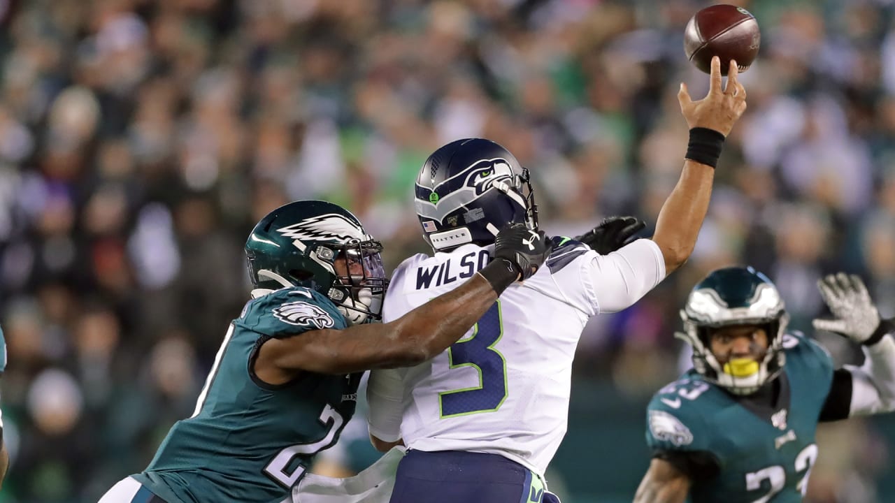 Duffy: Why the defense's outstanding effort wasn't enough to beat Seattle