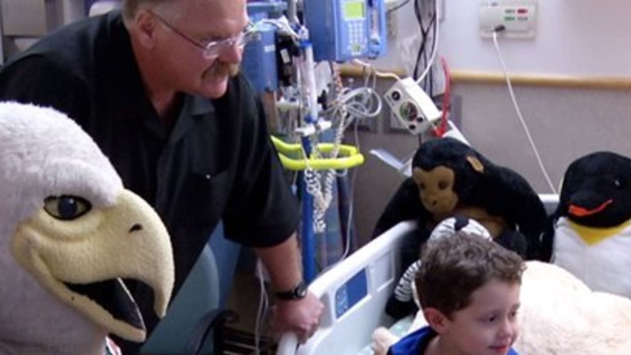 Reid Visits CHOP Patients