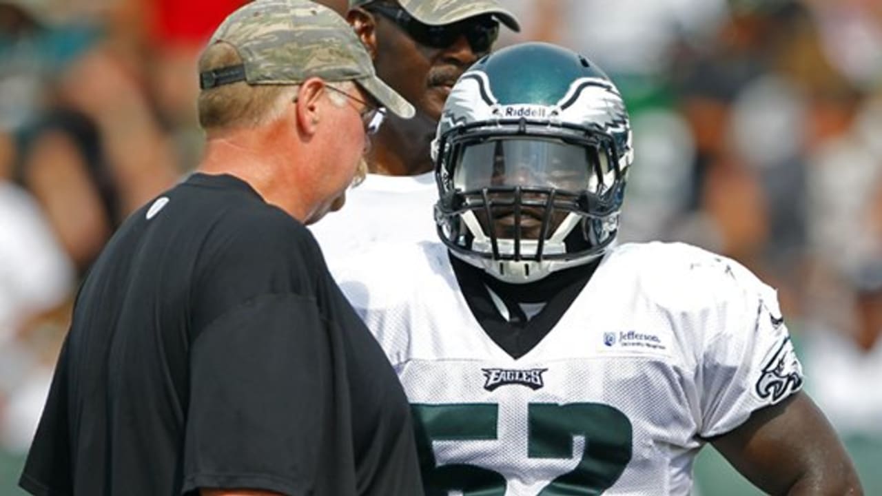 Inside The Studio: LB Brian Rolle