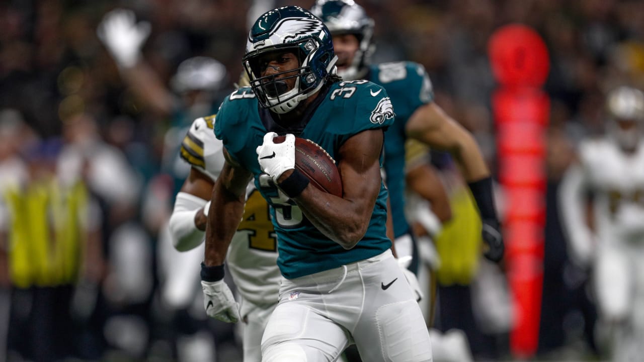 Josh Adams A Bright Spot In Tough Loss To Saints