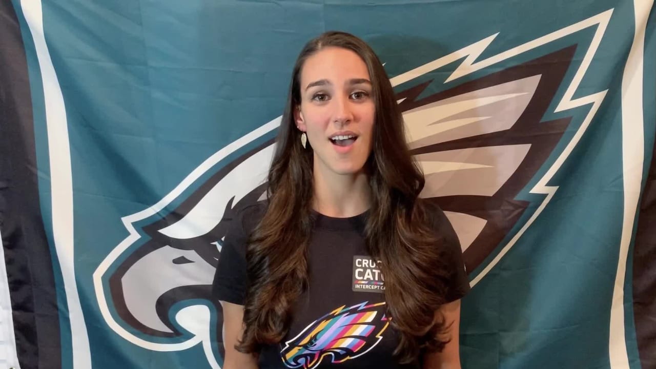 National Anthem: Alexandra Cesare