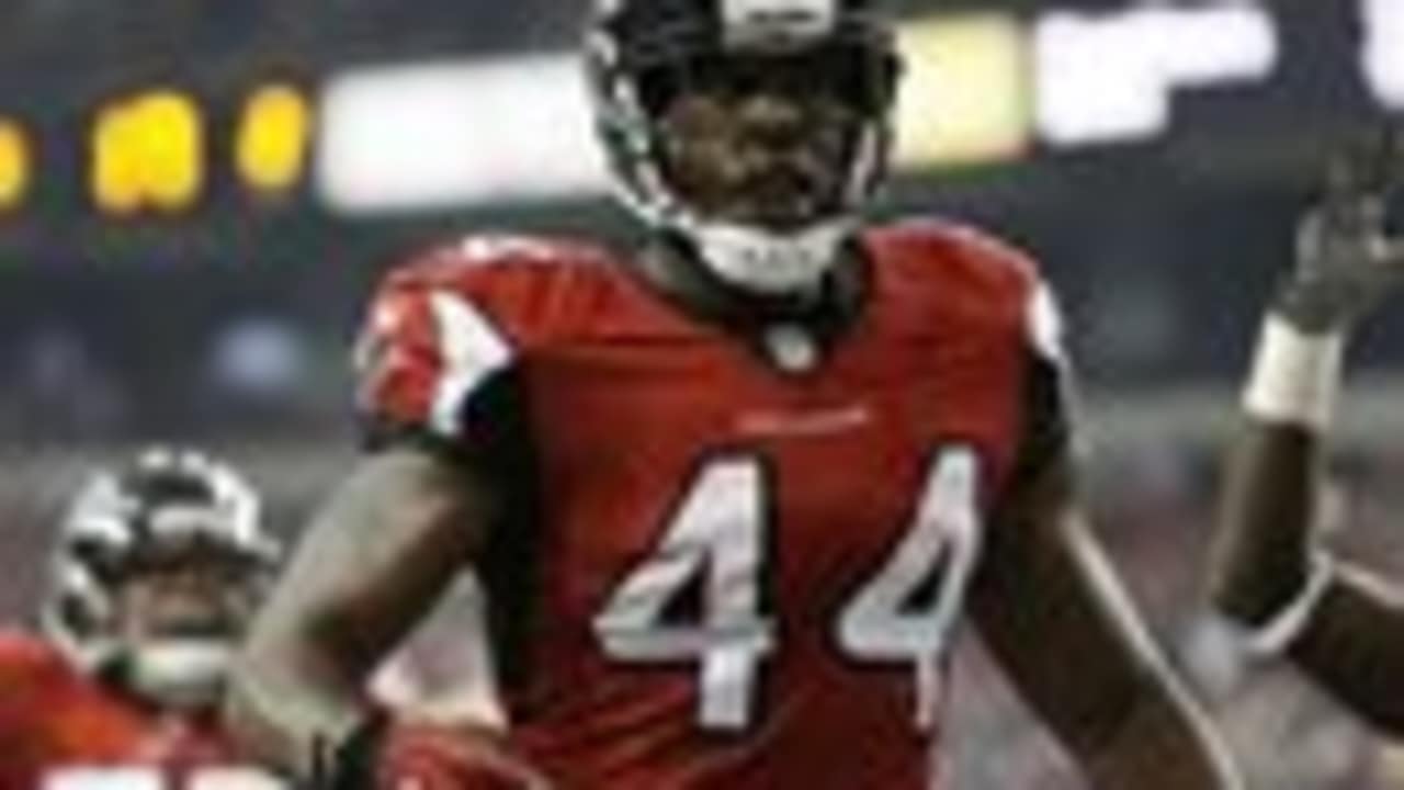 Behind the Facemask: Jason Snelling