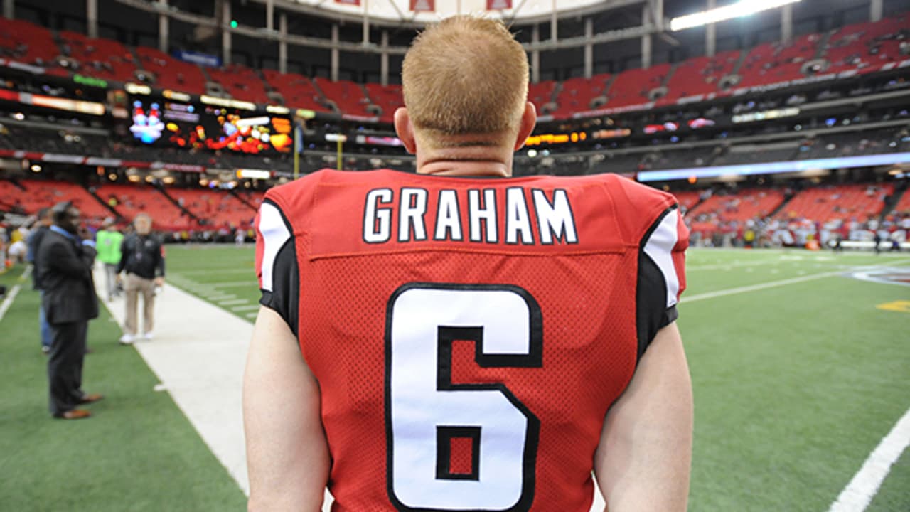 Graham Honors Late Dad With NFL Return