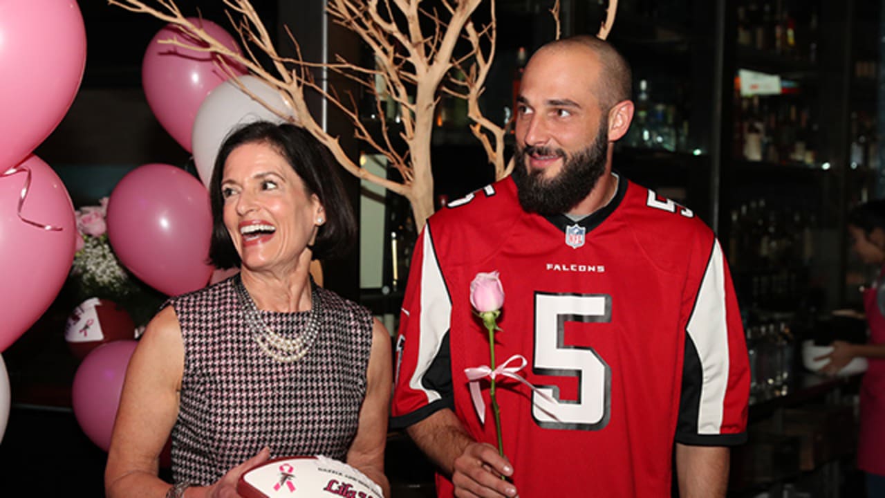 Matt Bosher shares his story as Falcons participate in Cancer Awareness ...