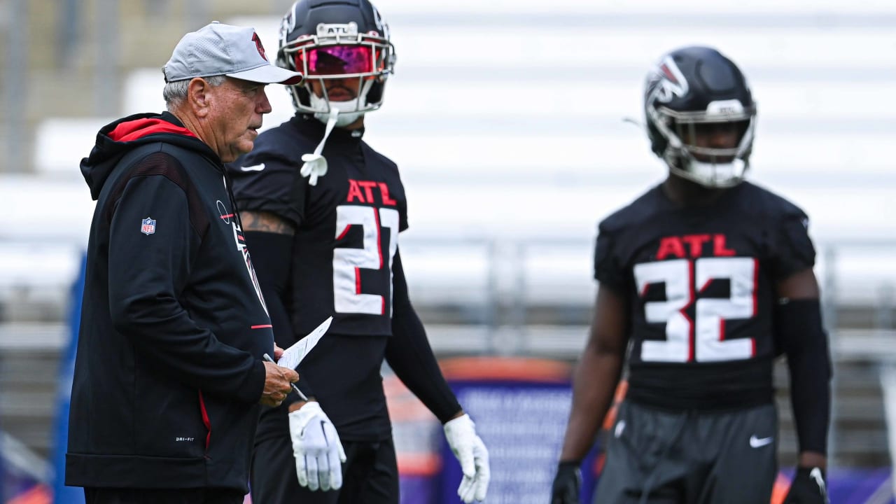 Falcons Daily: 'To me, it's all about us': How Falcons defense can ...