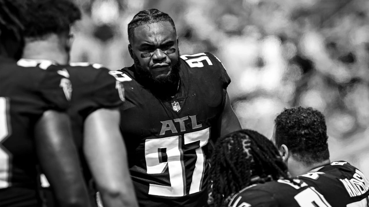 'One of the best leaders I’ve been around': How Grady Jarrett is ...