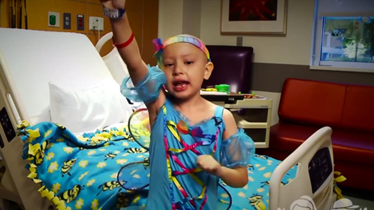 Fans From CHOA Inspire Falcons Before Win