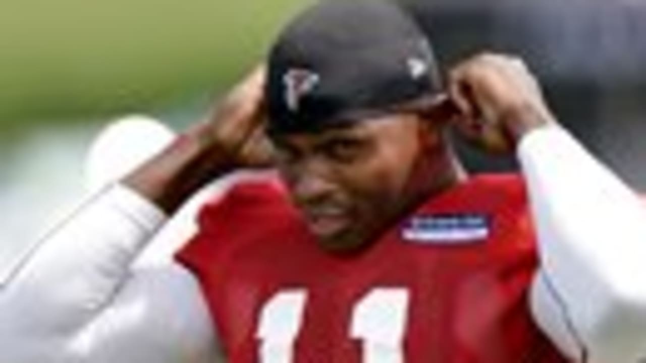 Jones Focused on Team Goals, Staying Healthy