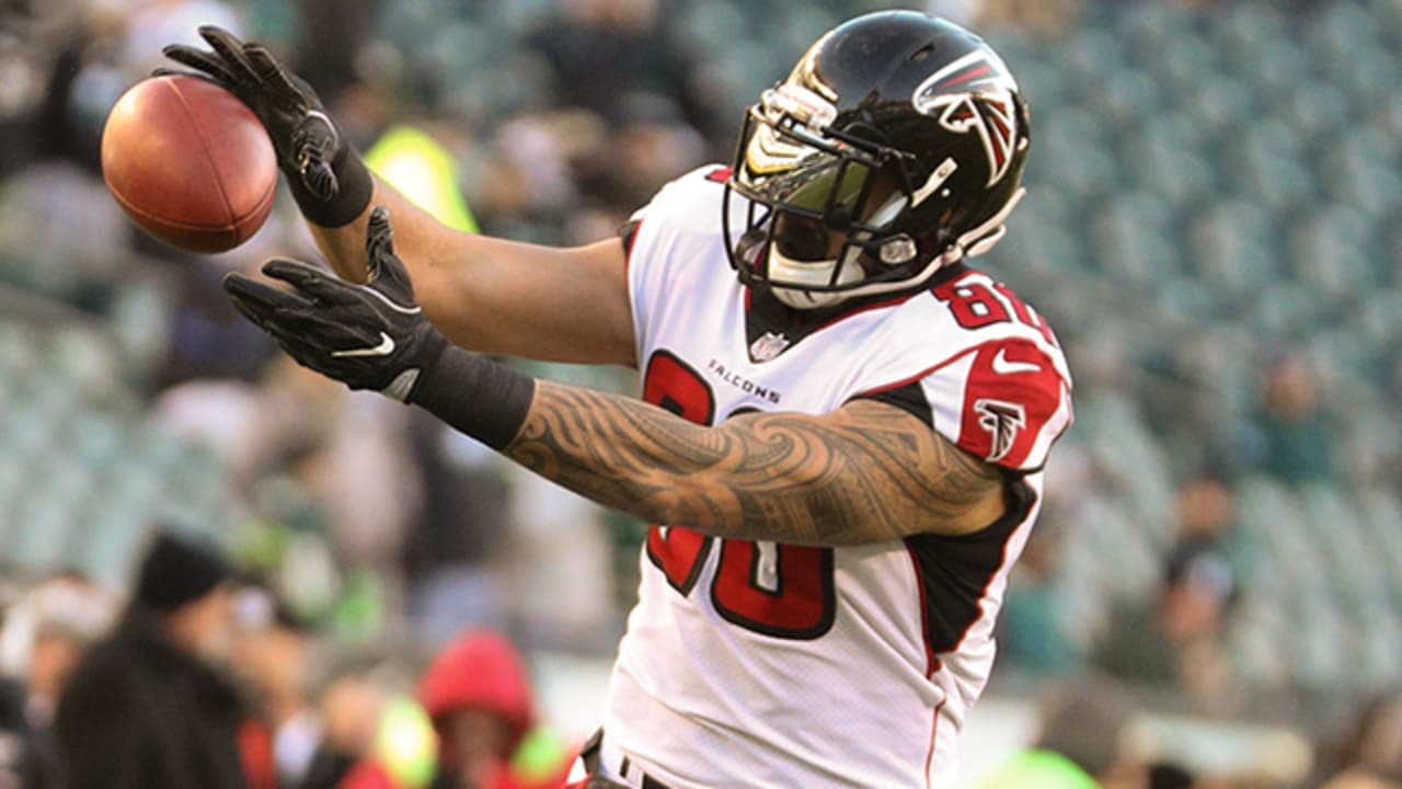 Falcons announce the release of tight end Levine Toilolo