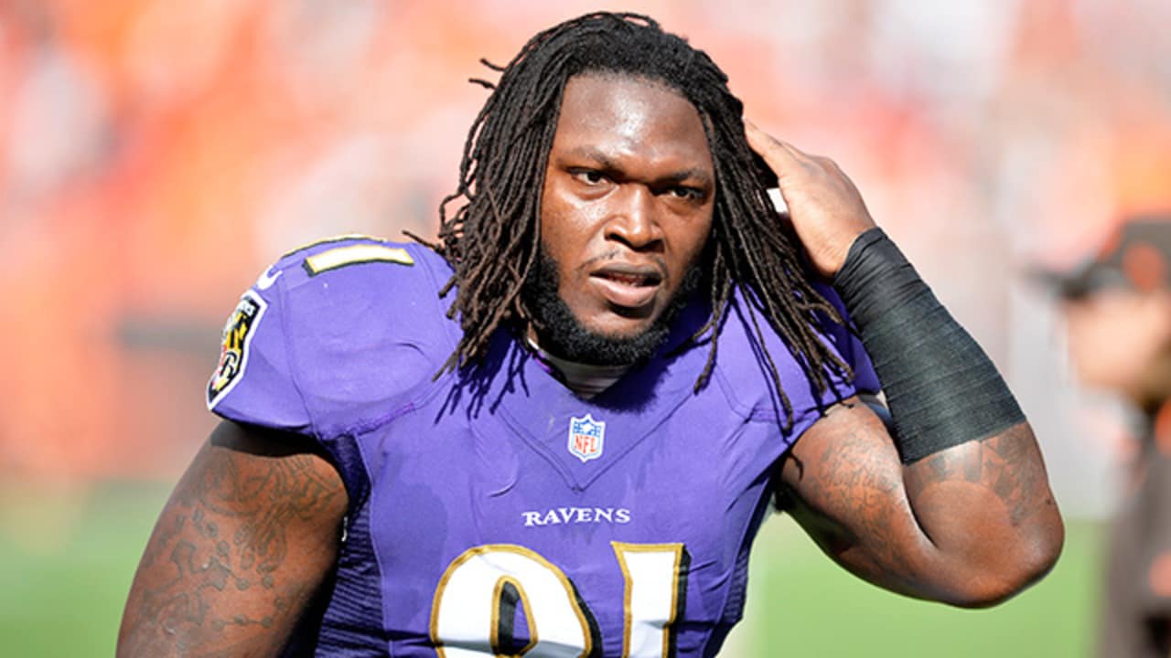 Upshaw to Remain No. 91 With Falcons