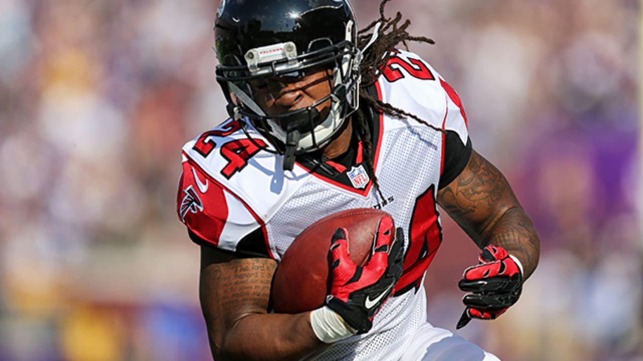 Freeman to Kids: 'Go After Whatever You Want'