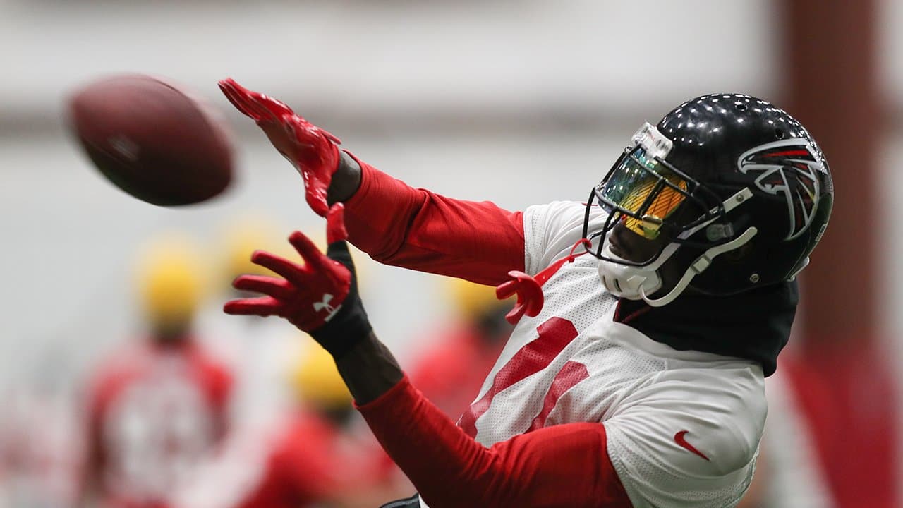 Jones focused on the Eagles