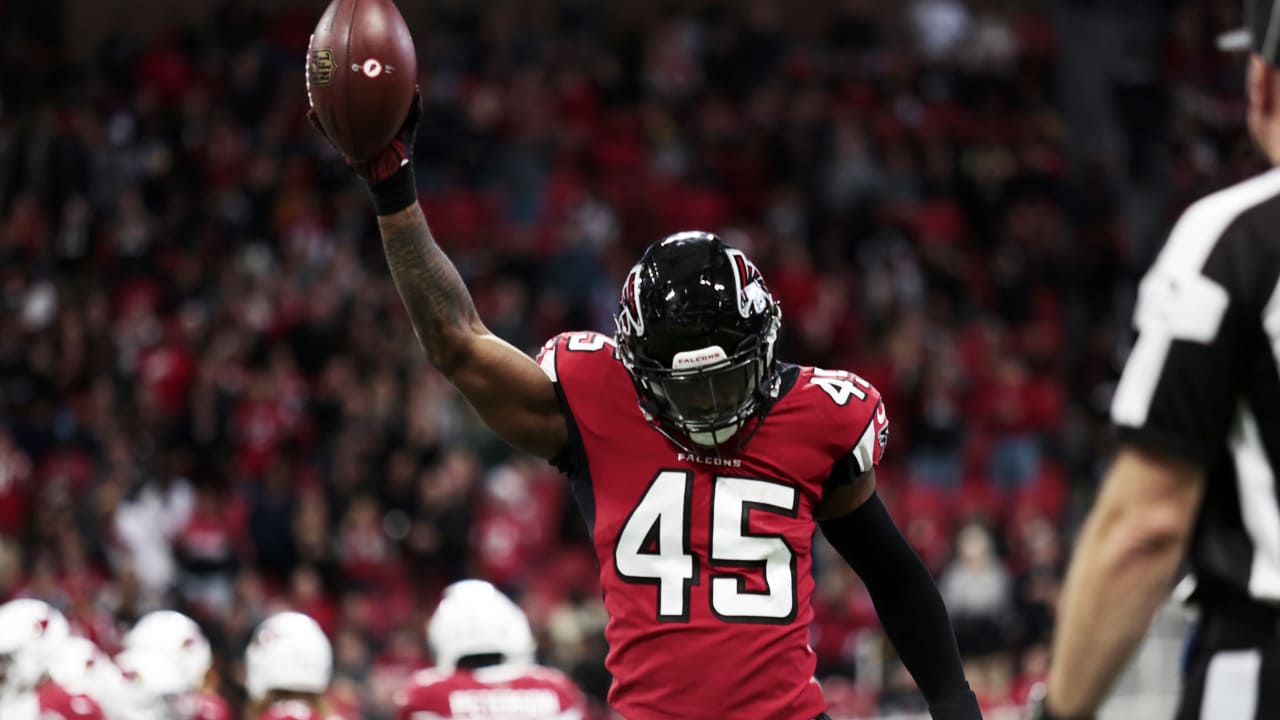 Deion Jones with a Spectacular Defensive Touchdown vs. Arizona Cardinals