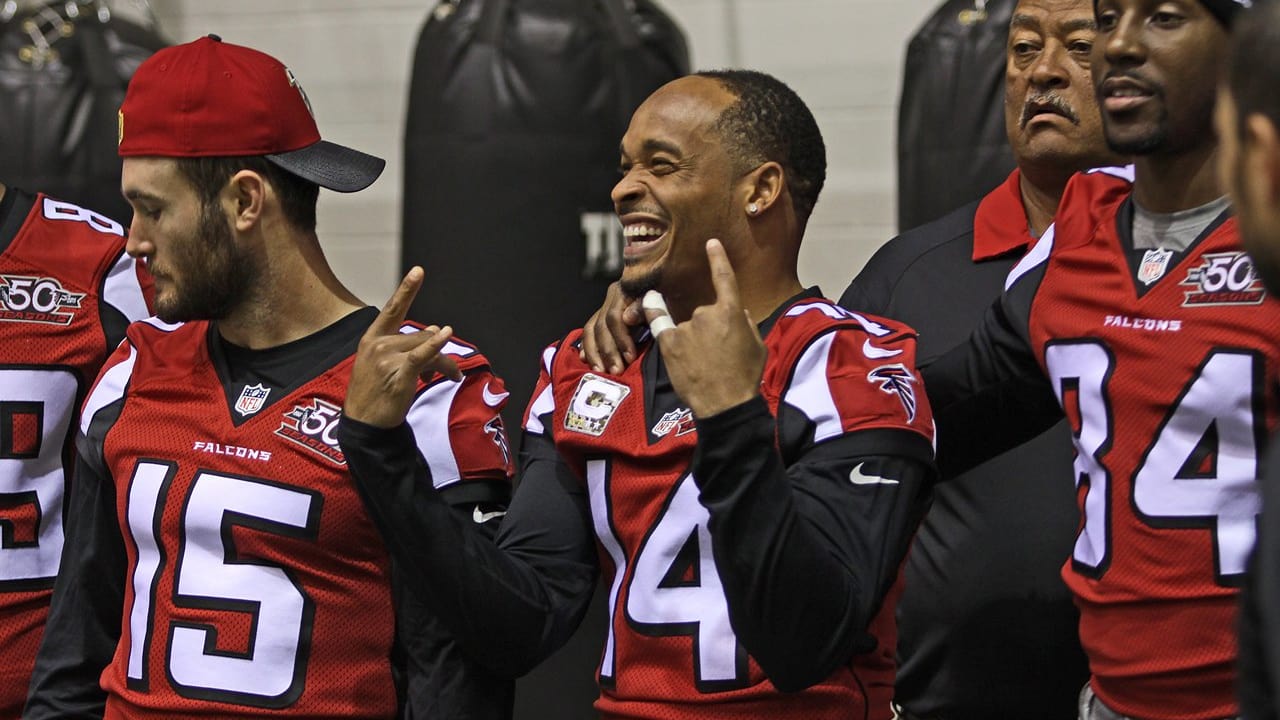 Behind-the-Scenes: 2015 Team Photo Shoot