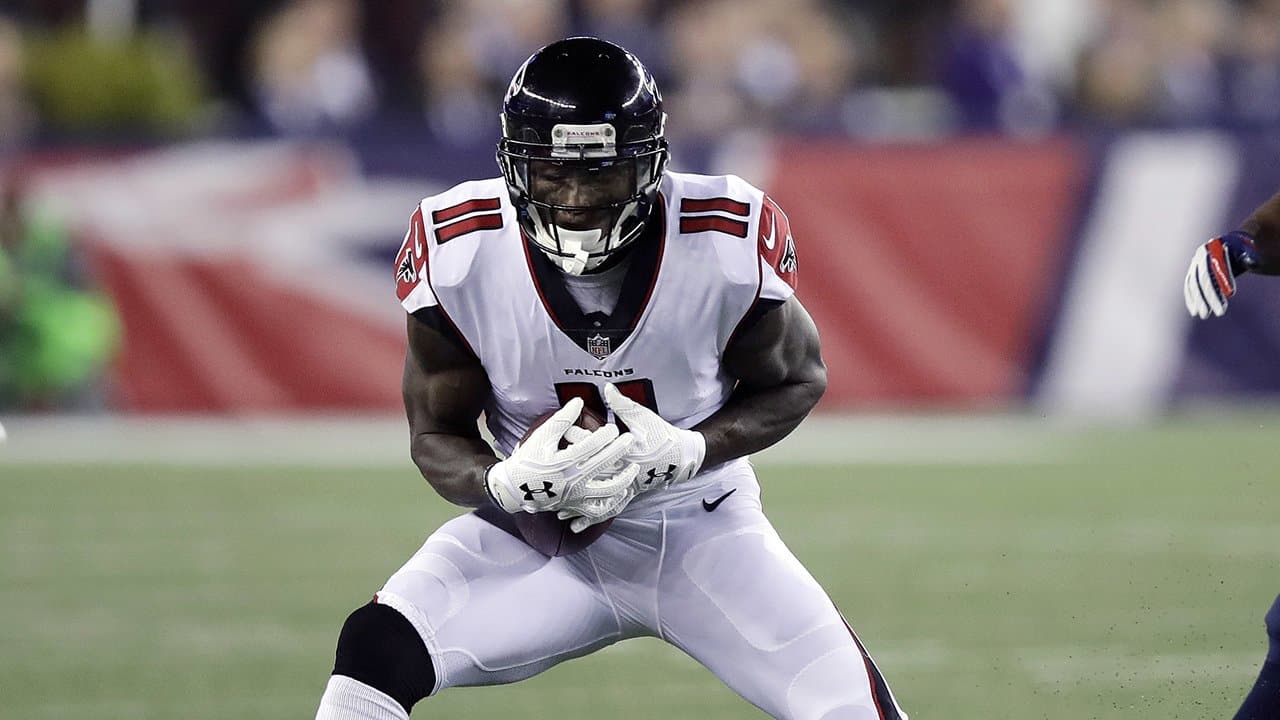 Can't miss play: Jones gets over 8,000 receiving yards