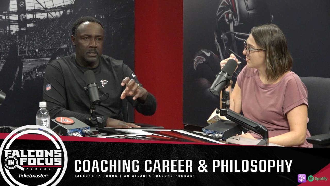 Jerry Gray talks Texas football, playing days and NFL coaching career ...