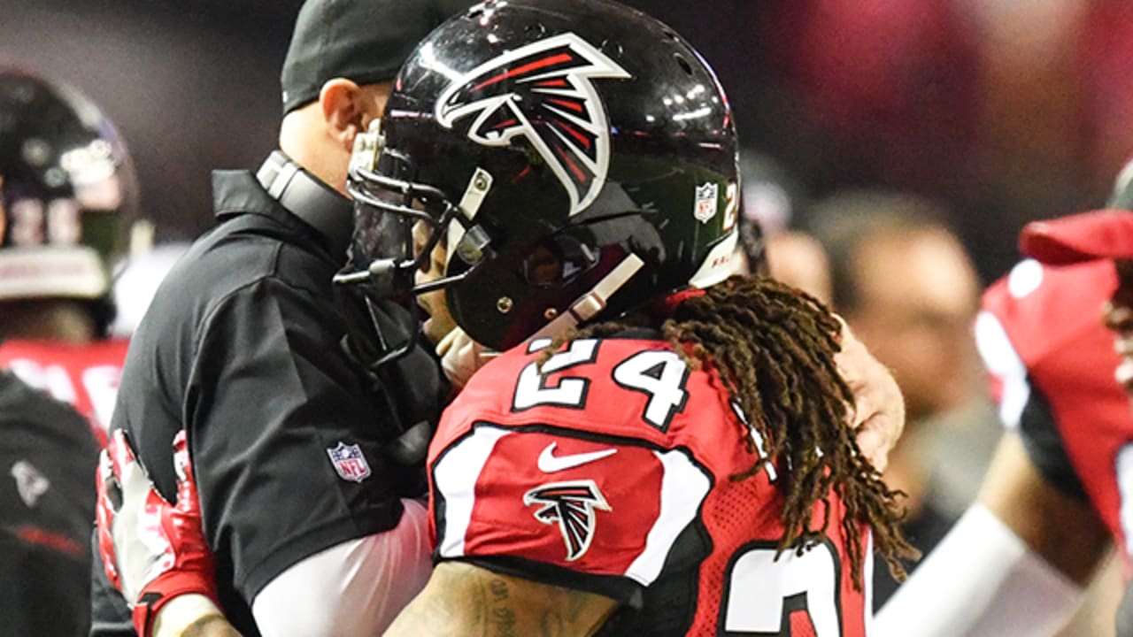 Media, Experts Starting to Believe in Falcons