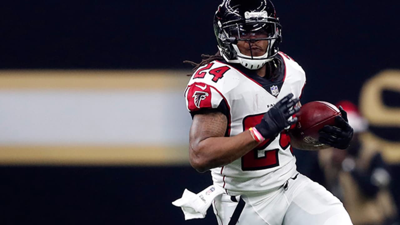 Falcons running back Devonta Freeman a bright spot in return against Vikings