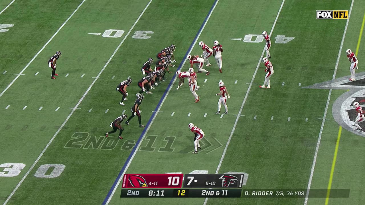 Tyler Allgeier juke moves spark 12-yard pickup