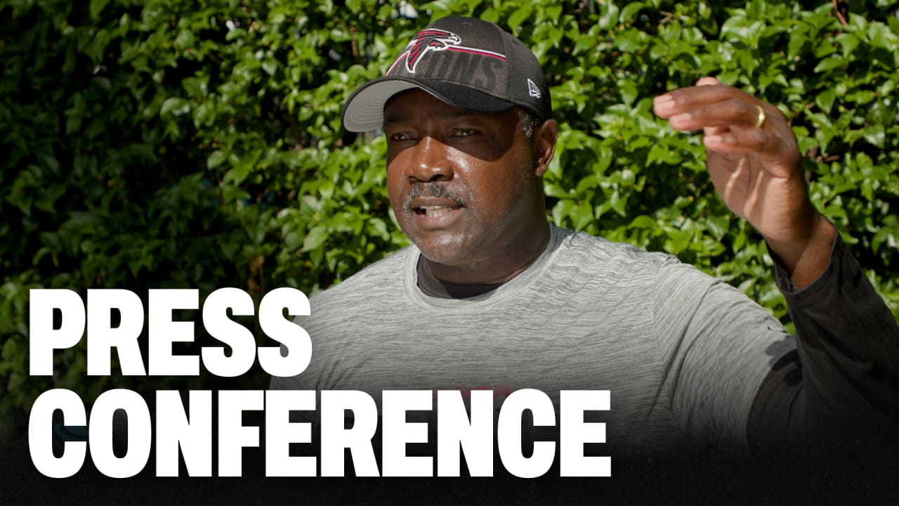 Jerry Gray speaks to media at Miami Dolphins joint practice | AT&T ...