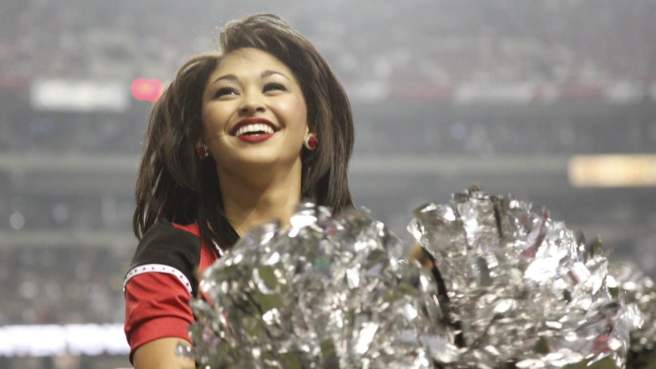 Cheerleader Spotlight: Brittiney W.