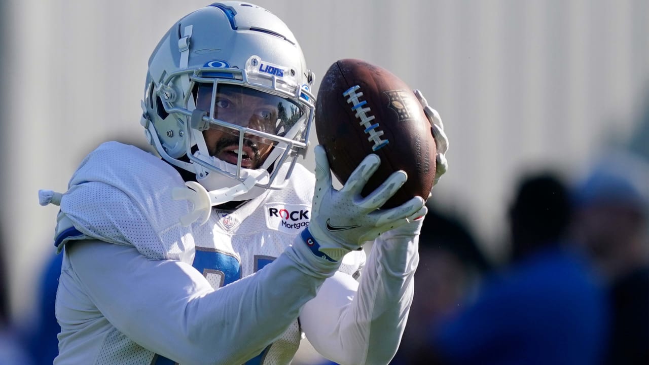 Falcons sign veteran defensive back to help fortify secondary