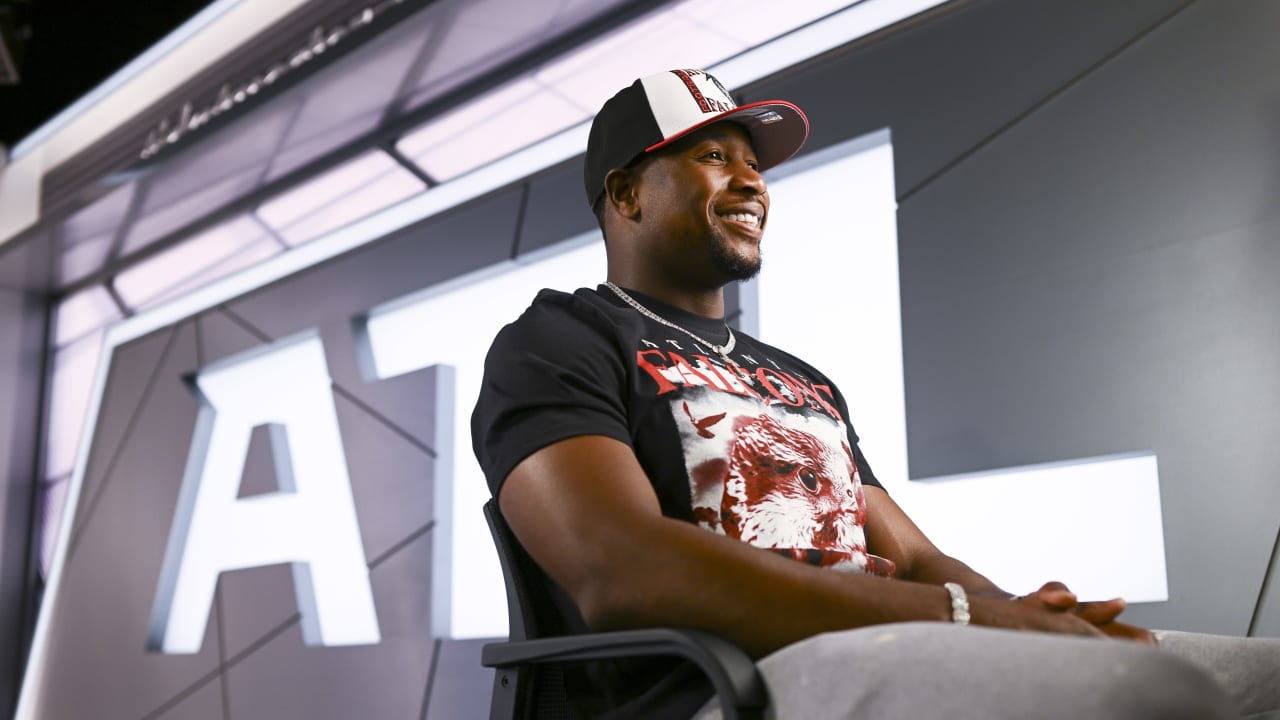 Jonnu Smith discusses Arthur Smith, playing with Kyle Pitts and why the ...